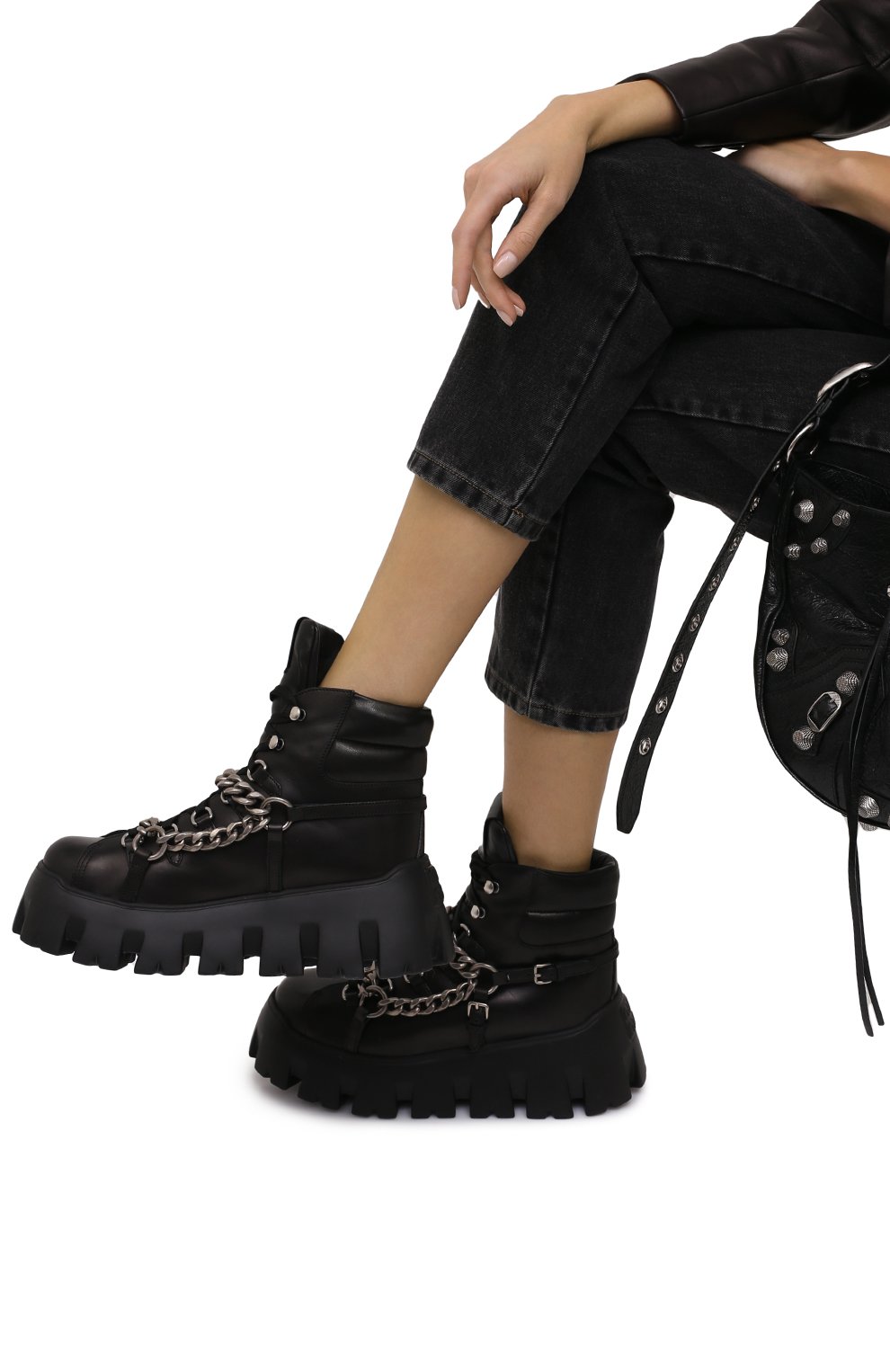 Женские черные кожаные ботинки Miu Miu купить в интернет магазине ЦУМ арт 5t570d 7v6 F0002 M070