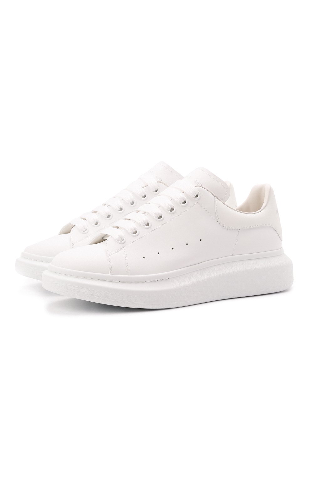 Мужские белые кожаные кеды oversized ALEXANDER MCQUEEN купить в ...